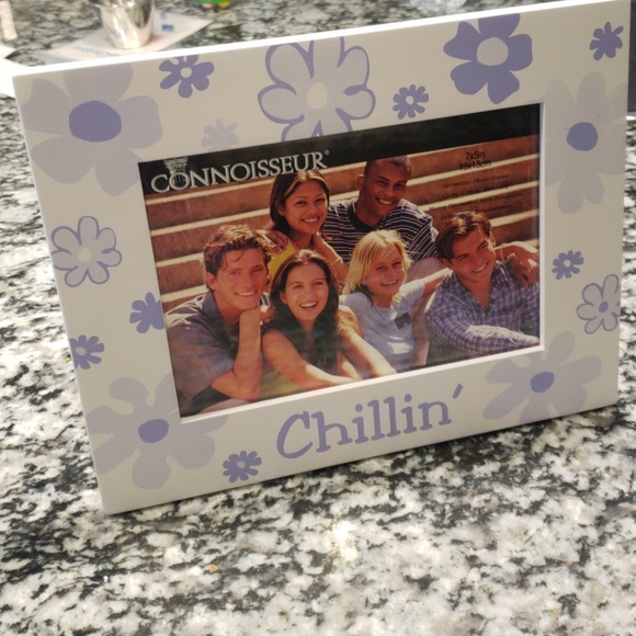connoisseur | Other | Chillin Frame | Poshmark